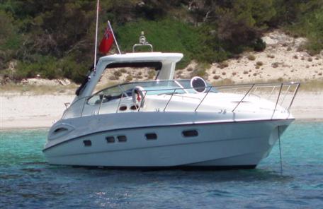 Sealine S38 Review