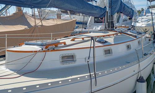Freedom 33 Cat Ketch for sale in United States of America