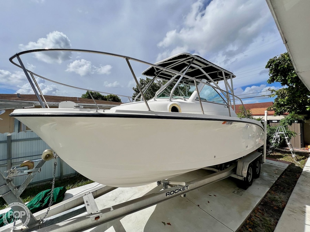 Trophy 2502 Walkaround Fiberglass Boat For Sale - Waa2