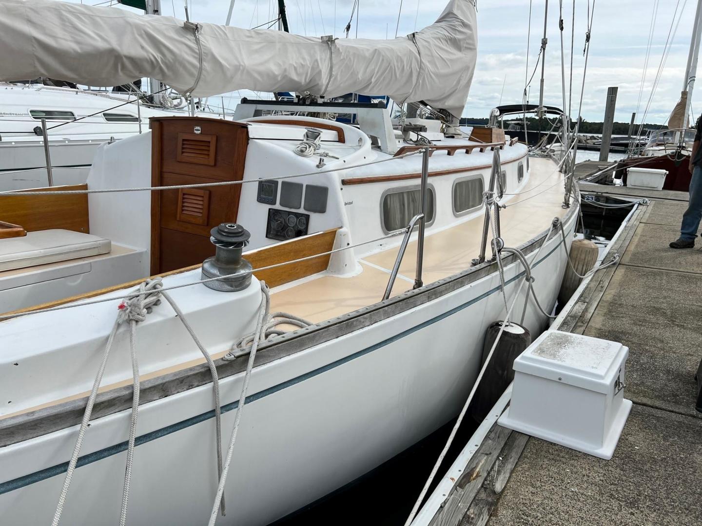 Bristol 40 Ted Hood Boat For Sale - Waa2