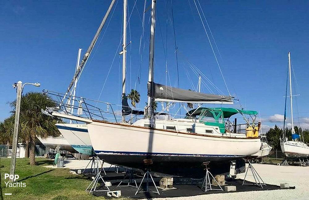 1983 Island Packet 26 27 Boat For Sale - Waa2