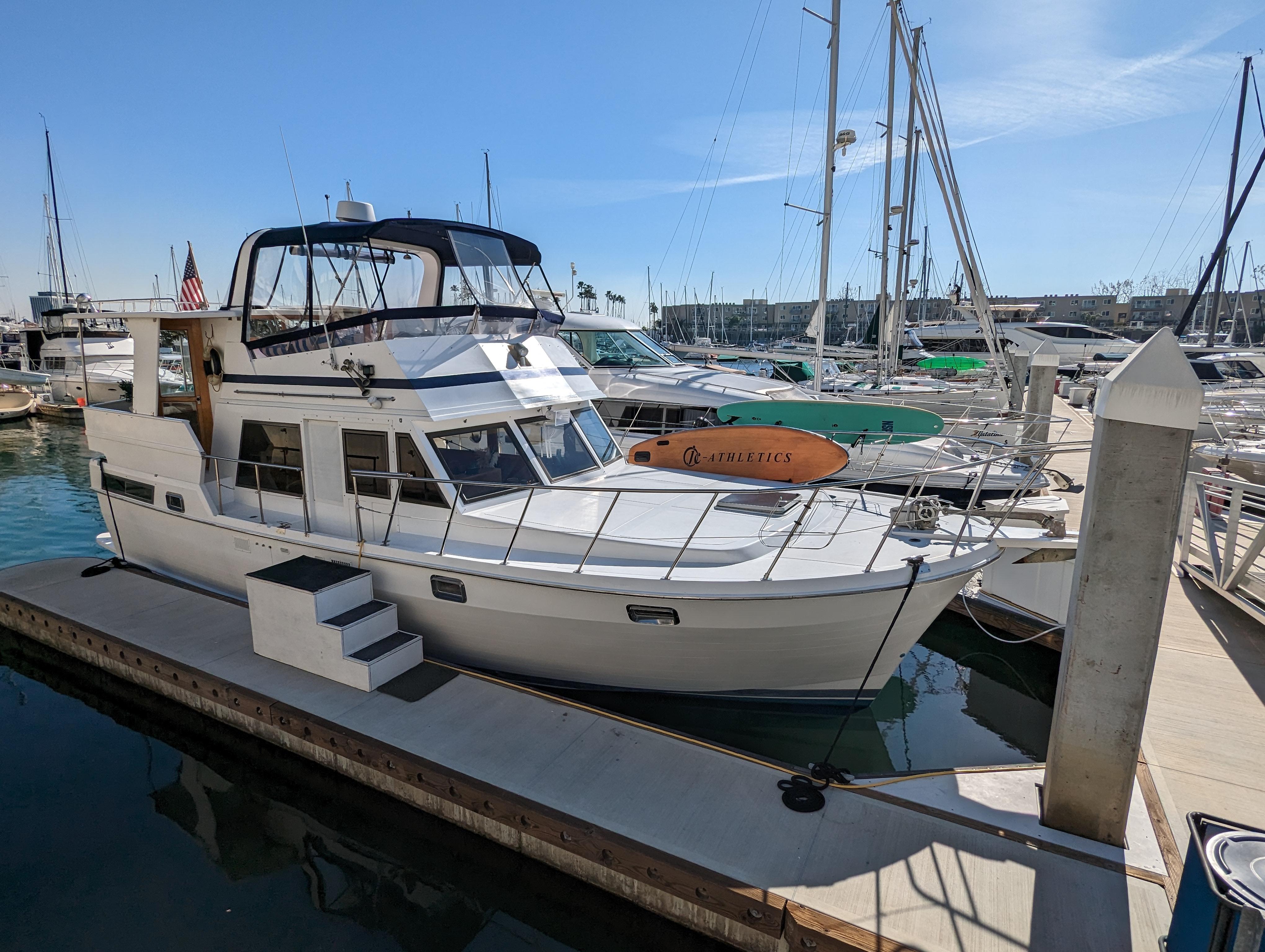 Sundeck Boat For Sale - Waa2