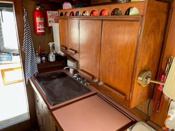 Cygnus 32 Trawler Yacht for sale in United Kingdom