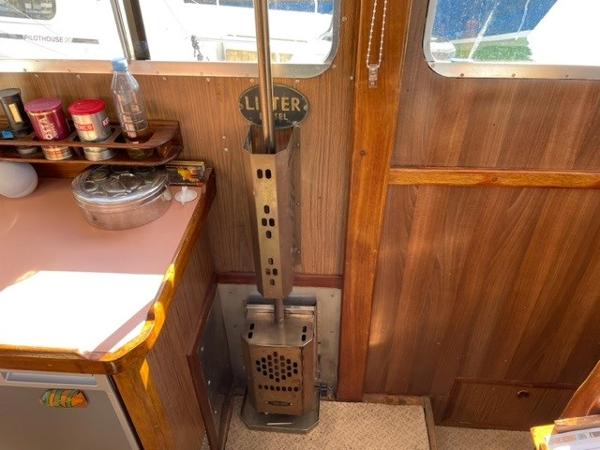 Cygnus 32 Trawler Yacht for sale in United Kingdom