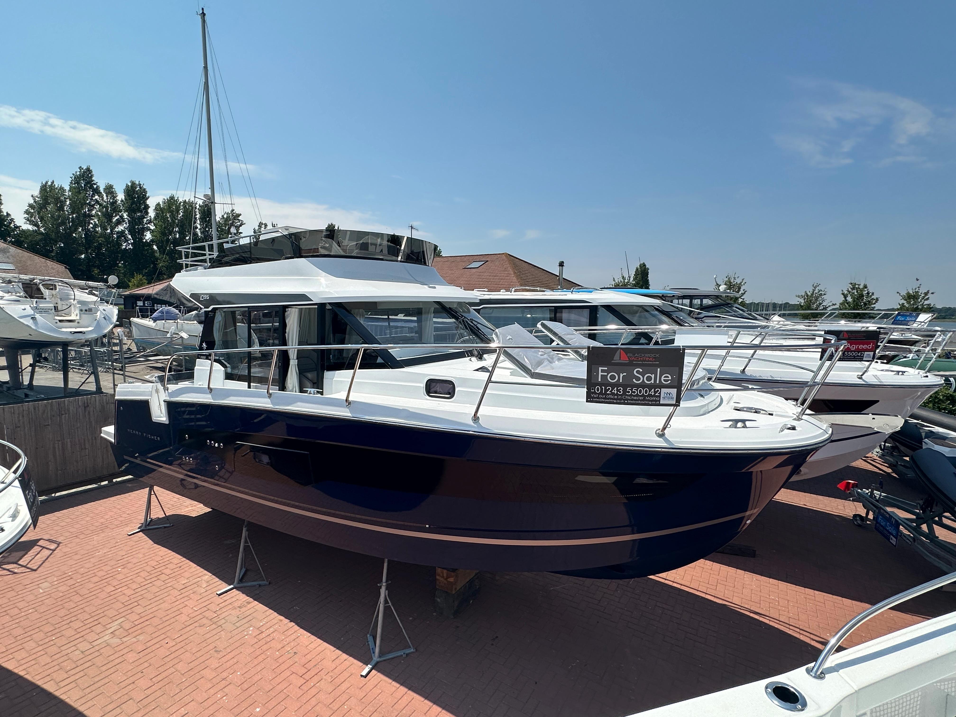 Jeanneau Merry Fisher 1095 Fly Boat For Sale - Waa2