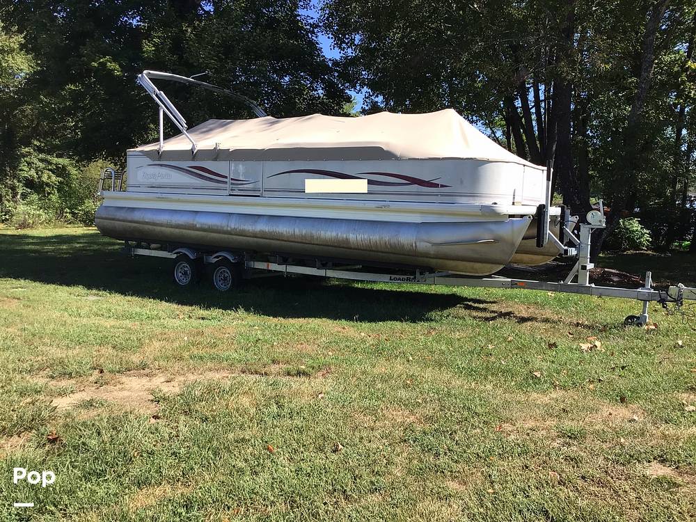 Pontoon Boats With Cabin