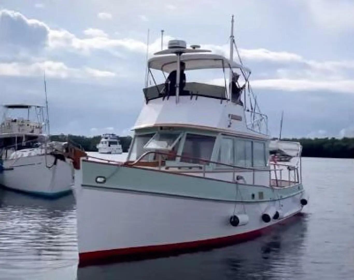Marina Yacht 32 Boat For Sale - Waa2