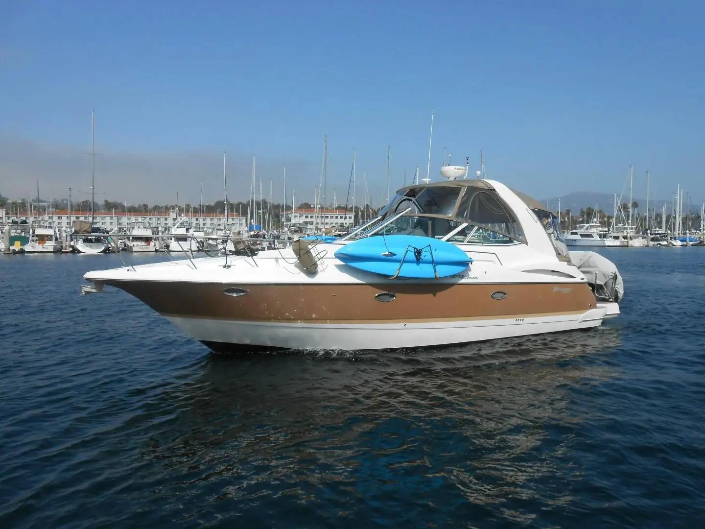 Cruisers Yachts 370 Express Cruiser Boat For Sale - Waa2