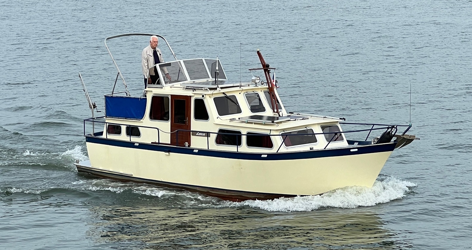 Meter Kruiser Boat For Sale - Waa2