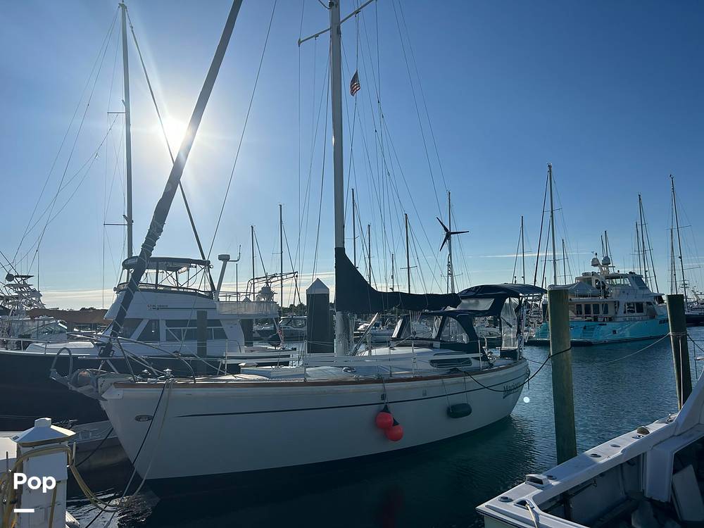 Columbia 34 Yacht Boat For Sale - Waa2