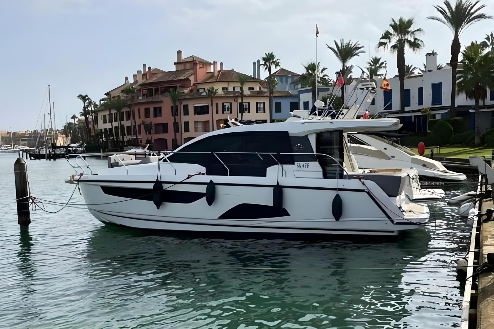 Sealine 22 Cabin Boat For Sale - Waa2